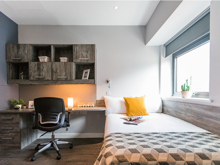 Aparto Queens Court, Reading | Student Accommodation